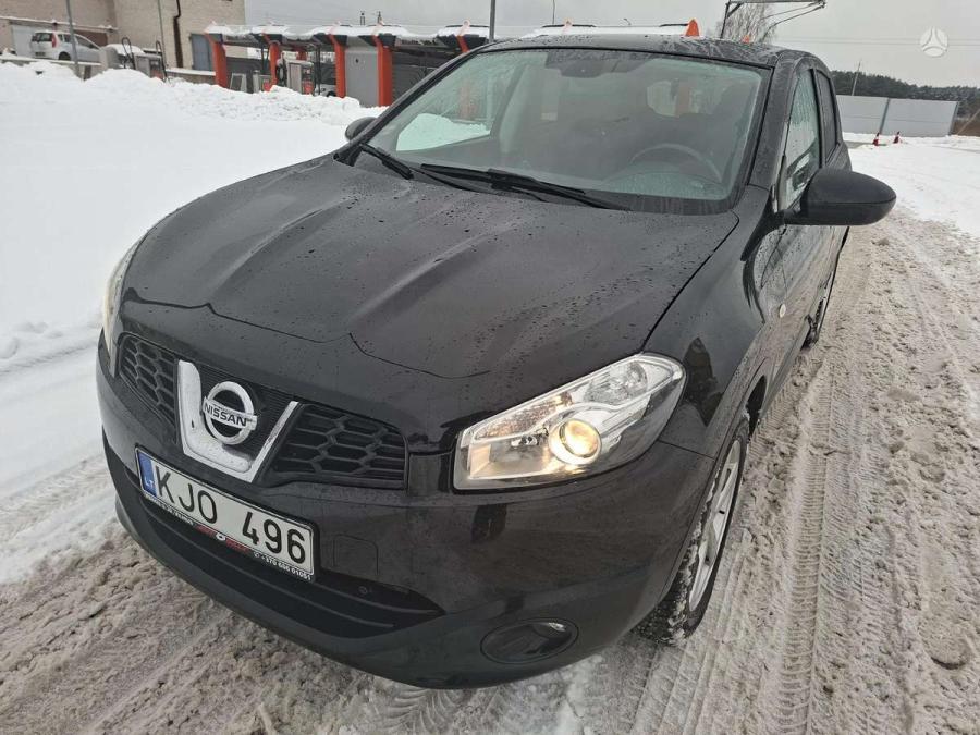 Melns Nissan Qashqai 2014 Utena, ar dzinēja tilpumu 2.00 L un nobraukumu 176 tūkst. km par 9000 €, foto 5 vietnē AUTOMOTO.COM.LV