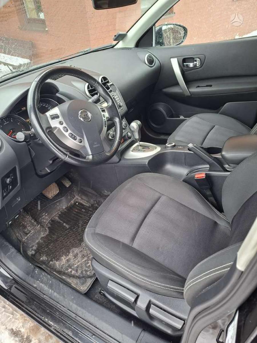 Melns Nissan Qashqai 2014 Utena, ar dzinēja tilpumu 2.00 L un nobraukumu 176 tūkst. km par 9000 €, foto 10 vietnē AUTOMOTO.COM.LV