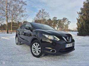 Black Nissan Qashqai 2014 in Radviliskis, with an engine capacity of 1.20 L and mileage of 186 thousand km for 7200 €, photo 7 on AUTOMOTO.COM.LV