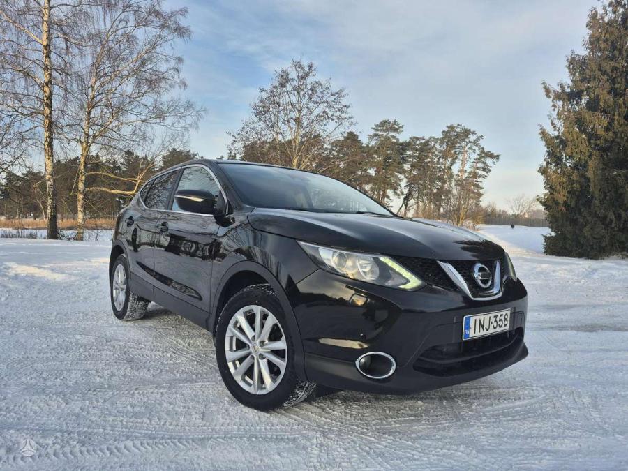 Black Nissan Qashqai 2014 in Radviliskis, with an engine capacity of 1.20 L and mileage of 186 thousand km for 7200 €, photo 7 on AUTOMOTO.COM.LV