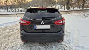 Black Nissan Qashqai 2014 in Kaunas, with an engine capacity of 1.60 L and mileage of 265 thousand km for 7800 €, photo 6 on AUTOMOTO.COM.LV