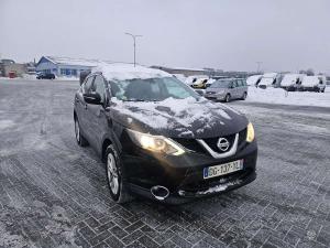 Melns Nissan Qashqai 2014 Tauragė, ar dzinēja tilpumu 1.60 L un nobraukumu 265 tūkst. km par 8000 €, foto 4 vietnē AUTOMOTO.COM.LV