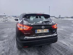 Melns Nissan Qashqai 2014 Tauragė, ar dzinēja tilpumu 1.60 L un nobraukumu 265 tūkst. km par 8000 €, foto 10 vietnē AUTOMOTO.COM.LV