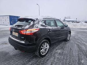 Melns Nissan Qashqai 2014 Tauragė, ar dzinēja tilpumu 1.60 L un nobraukumu 265 tūkst. km par 8000 €, foto 12 vietnē AUTOMOTO.COM.LV