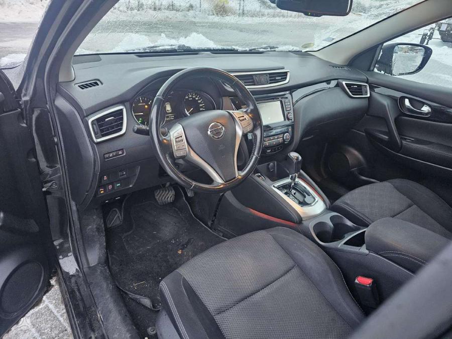 Melns Nissan Qashqai 2014 Tauragė, ar dzinēja tilpumu 1.60 L un nobraukumu 265 tūkst. km par 8000 €, foto 13 vietnē AUTOMOTO.COM.LV