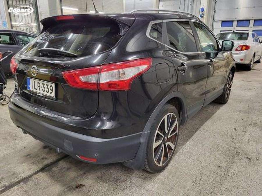 Melns Nissan Qashqai 2014 Alīta, ar dzinēja tilpumu 1.20 L un nobraukumu 174 tūkst. km par 4950 €, foto 4 vietnē AUTOMOTO.COM.LV
