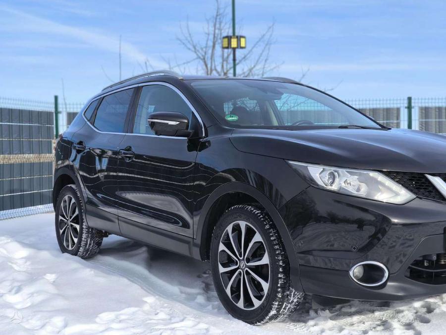 Melns Nissan Qashqai 2014 Vilkaviškis, ar dzinēja tilpumu 1.60 L un nobraukumu 256 tūkst. km par 8500 €, foto 3 vietnē AUTOMOTO.COM.LV