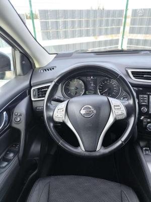 Melns Nissan Qashqai 2014 Vilkaviškis, ar dzinēja tilpumu 1.60 L un nobraukumu 256 tūkst. km par 8500 €, foto 12 vietnē AUTOMOTO.COM.LV