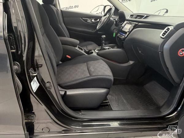 Black Nissan Qashqai 2014 in Avizieniai, with an engine capacity of 1.50 L and mileage of 185 thousand km for 8500 €, photo 6 on AUTOMOTO.COM.LV