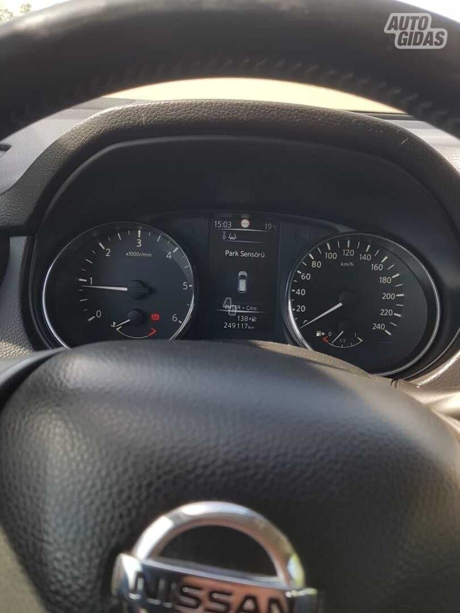 Melns Nissan Qashqai 2014 Marijampole, ar dzinēja tilpumu 1.60 L un nobraukumu 247 tūkst. km par 7899 €, foto 8 vietnē AUTOMOTO.COM.LV