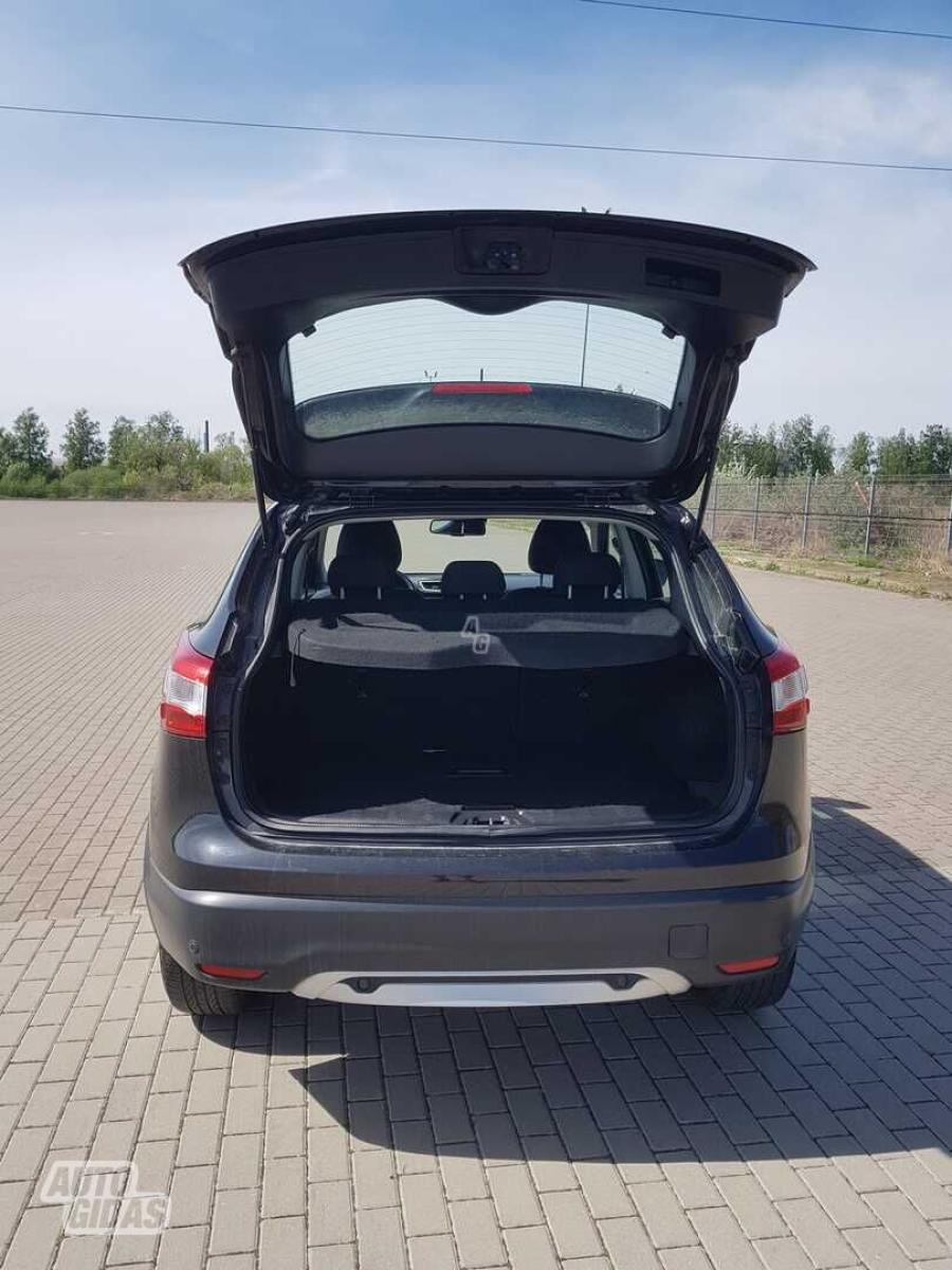 Melns Nissan Qashqai 2014 Marijampole, ar dzinēja tilpumu 1.60 L un nobraukumu 247 tūkst. km par 7899 €, foto 12 vietnē AUTOMOTO.COM.LV