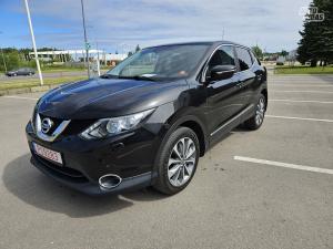 Black Nissan Qashqai 2014 in Panevezys, with an engine capacity of 1.60 L and mileage of 175 thousand km for 7300 €, photo  on AUTOMOTO.COM.LV