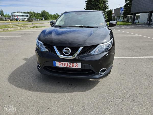 Melns Nissan Qashqai 2014 Panevēža, ar dzinēja tilpumu 1.60 L un nobraukumu 175 tūkst. km par 7300 €, foto 2 vietnē AUTOMOTO.COM.LV