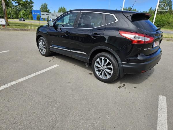 Melns Nissan Qashqai 2014 Panevēža, ar dzinēja tilpumu 1.60 L un nobraukumu 175 tūkst. km par 7300 €, foto 8 vietnē AUTOMOTO.COM.LV