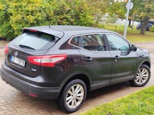 Melns Nissan Qashqai 2014 Rīga, ar dzinēja tilpumu 1.60 L un nobraukumu 217 tūkst. km par 8590 €, foto 6 vietnē AUTOMOTO.COM.LV