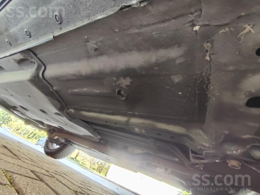Melns Nissan Qashqai 2014 Rīga, ar dzinēja tilpumu 1.60 L un nobraukumu 217 tūkst. km par 8590 €, foto 10 vietnē AUTOMOTO.COM.LV