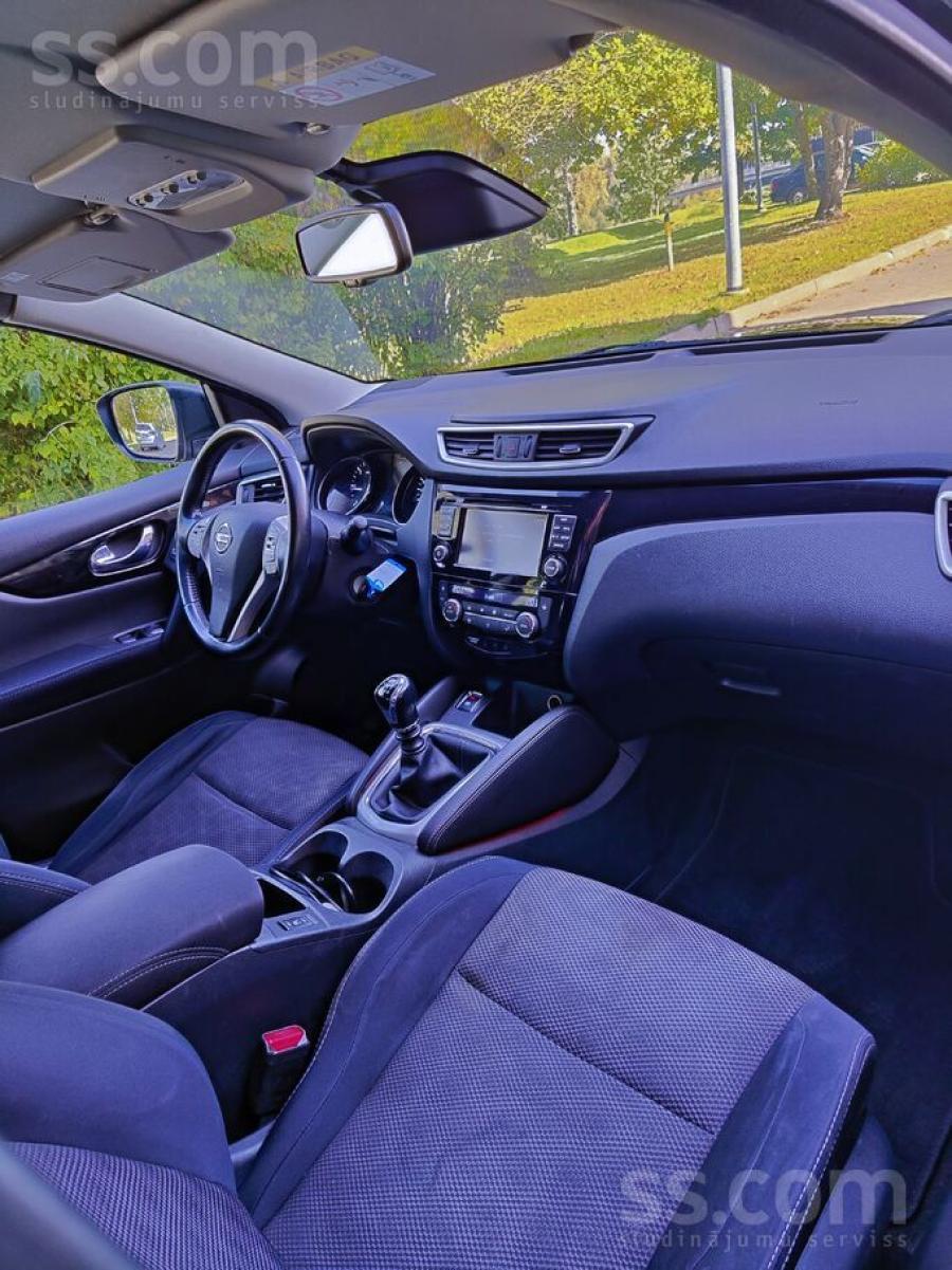 Melns Nissan Qashqai 2014 Rīga, ar dzinēja tilpumu 1.60 L un nobraukumu 217 tūkst. km par 8590 €, foto 14 vietnē AUTOMOTO.COM.LV