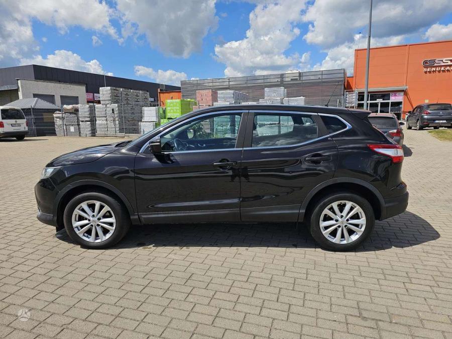 Melns Nissan Qashqai 2014 Tauragė, ar dzinēja tilpumu 1.60 L un nobraukumu 265 tūkst. km par 7800 €, foto 5 vietnē AUTOMOTO.COM.LV