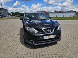 Melns Nissan Qashqai 2014 Tauragė, ar dzinēja tilpumu 1.60 L un nobraukumu 265 tūkst. km par 7800 €, foto 6 vietnē AUTOMOTO.COM.LV