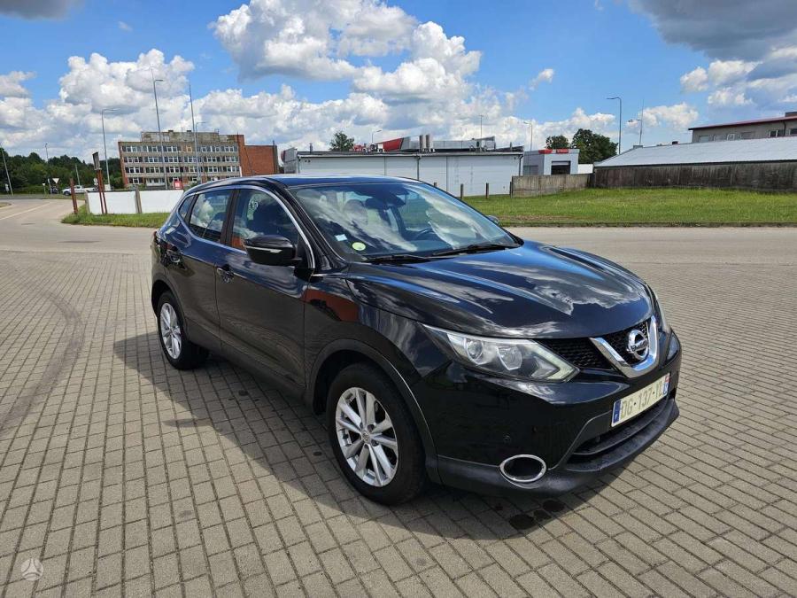 Melns Nissan Qashqai 2014 Tauragė, ar dzinēja tilpumu 1.60 L un nobraukumu 265 tūkst. km par 7800 €, foto 7 vietnē AUTOMOTO.COM.LV
