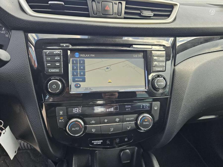 Melns Nissan Qashqai 2014 Tauragė, ar dzinēja tilpumu 1.60 L un nobraukumu 265 tūkst. km par 7800 €, foto 20 vietnē AUTOMOTO.COM.LV