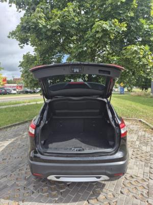 Black Nissan Qashqai 2014 in Riga, with an engine capacity of 1.20 L and mileage of 126 thousand km for 7500 €, photo 14 on AUTOMOTO.COM.LV