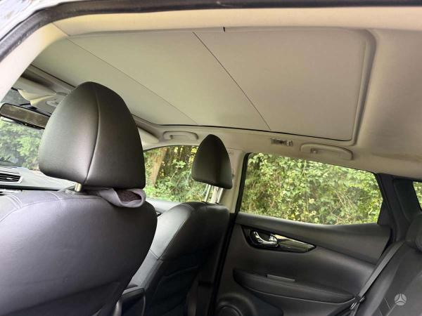 Melns Nissan Qashqai 2014 Tauragė, ar dzinēja tilpumu 1.46 L un nobraukumu 244 tūkst. km par 7300 €, foto 10 vietnē AUTOMOTO.COM.LV