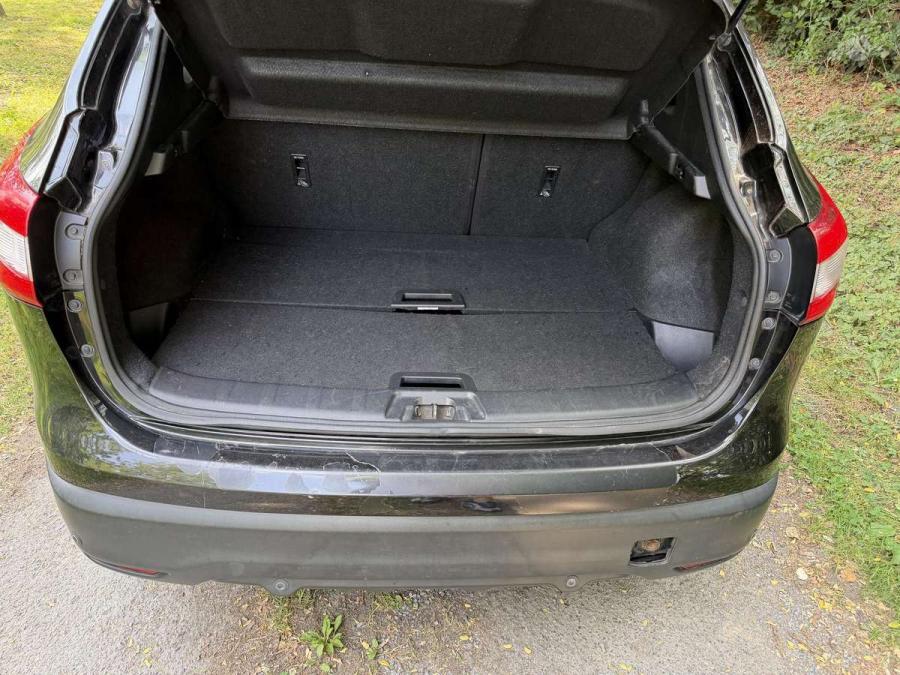 Melns Nissan Qashqai 2014 Tauragė, ar dzinēja tilpumu 1.46 L un nobraukumu 244 tūkst. km par 7300 €, foto 12 vietnē AUTOMOTO.COM.LV
