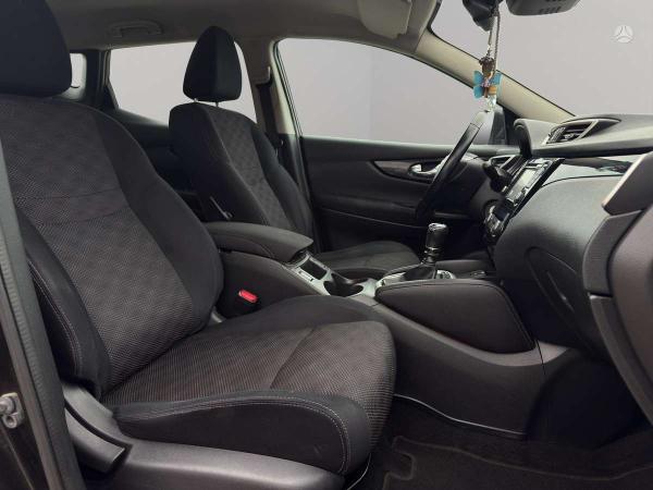 Melns Nissan Qashqai 2014 Kauņa, ar dzinēja tilpumu 1.60 L un nobraukumu 181 tūkst. km par 7699 €, foto 8 vietnē AUTOMOTO.COM.LV