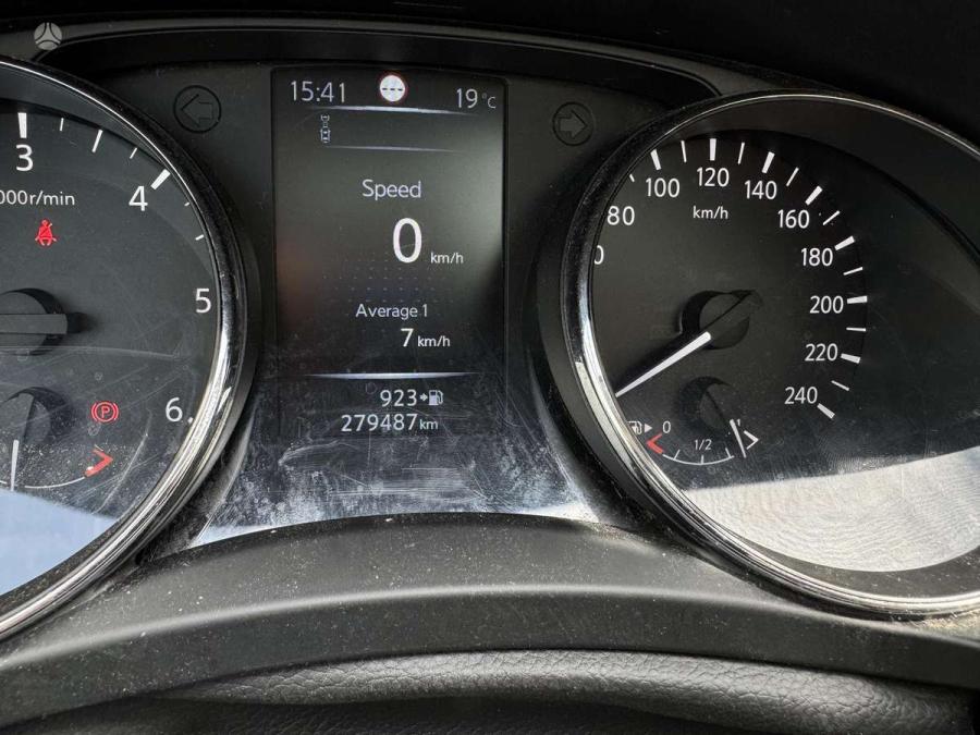 Черный Ниссан Кашкай 2014 в Алитус, объемом двигателя 1.60 л и пробегом 279 тыс. км за 6600 €, фото 37 на AUTOMOTO.COM.LV