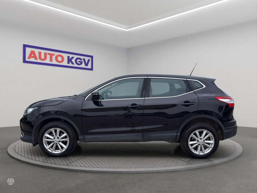 Black Nissan Qashqai 2014 in Kaunas, with an engine capacity of 1.60 L and mileage of 181 thousand km for 7699 €, photo 3 on AUTOMOTO.COM.LV