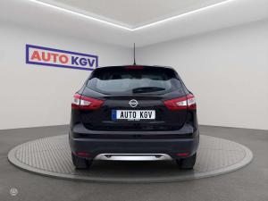 Black Nissan Qashqai 2014 in Kaunas, with an engine capacity of 1.60 L and mileage of 181 thousand km for 7699 €, photo 5 on AUTOMOTO.COM.LV