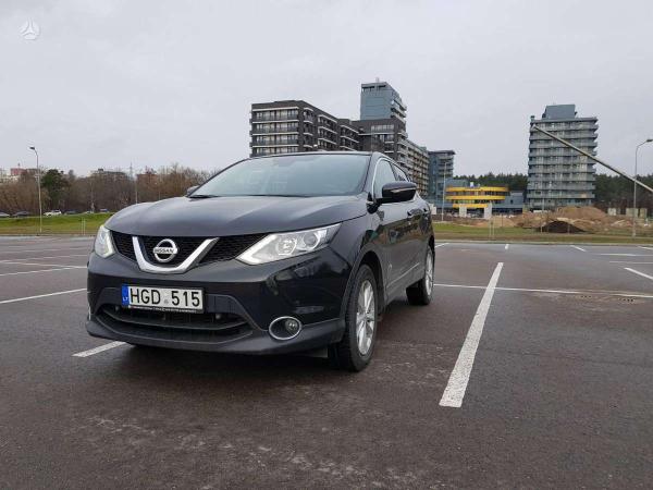 Melns Nissan Qashqai 2014 Viļņa, ar dzinēja tilpumu 1.20 L un nobraukumu 130 tūkst. km par 7500 €, foto 3 vietnē AUTOMOTO.COM.LV