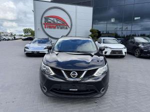 Black Nissan Qashqai 2014 in Telschi, with an engine capacity of 1.20 L and mileage of 242 thousand km for 7499 €, photo  on AUTOMOTO.COM.LV