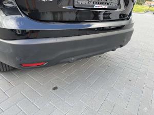 Black Nissan Qashqai 2014 in Telschi, with an engine capacity of 1.20 L and mileage of 242 thousand km for 7499 €, photo 16 on AUTOMOTO.COM.LV
