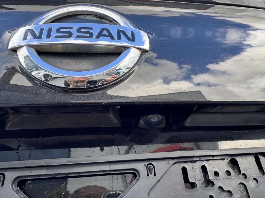 Black Nissan Qashqai 2014 in Telschi, with an engine capacity of 1.20 L and mileage of 242 thousand km for 7499 €, photo 17 on AUTOMOTO.COM.LV