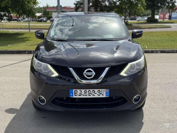 Melns Nissan Qashqai 2014 Tauragė, ar dzinēja tilpumu 1.20 L un nobraukumu 150 tūkst. km par 5900 €, foto 2 vietnē AUTOMOTO.COM.LV
