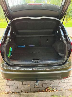 Black Nissan Qashqai 2014 in Panevezys, with an engine capacity of 1.46 L and mileage of 198 thousand km for 6600 €, photo 7 on AUTOMOTO.COM.LV