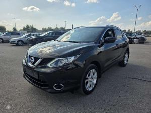 Melns Nissan Qashqai 2014 Marijampole, ar dzinēja tilpumu 1.46 L un nobraukumu 182 tūkst. km par 6700 €, foto 3 vietnē AUTOMOTO.COM.LV