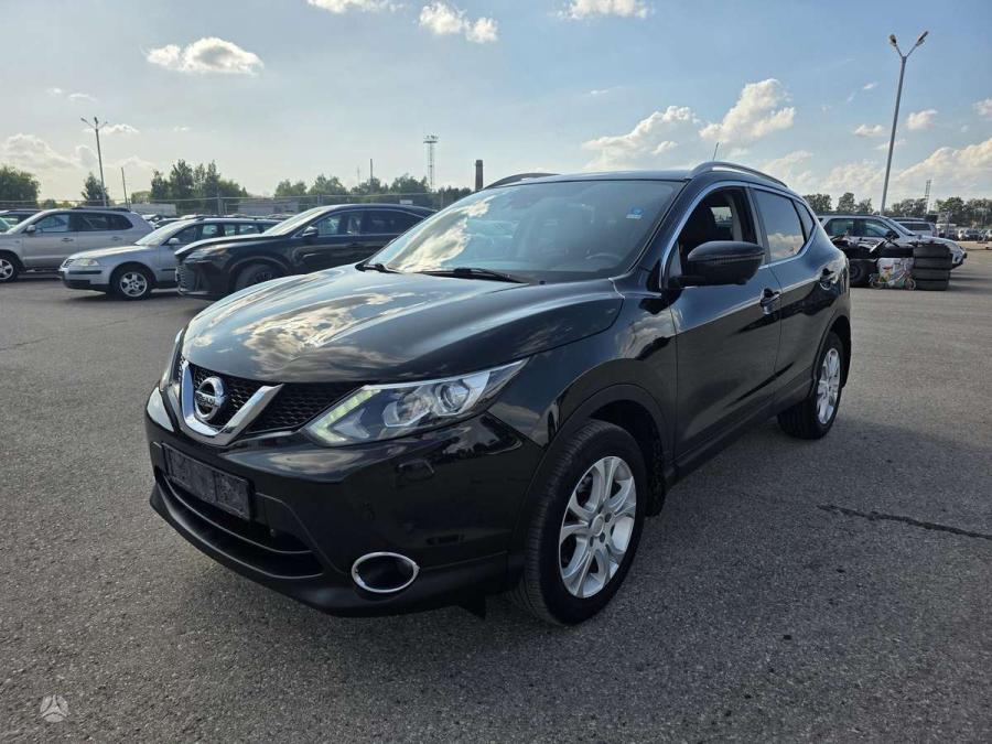Melns Nissan Qashqai 2014 Marijampole, ar dzinēja tilpumu 1.46 L un nobraukumu 182 tūkst. km par 6700 €, foto 3 vietnē AUTOMOTO.COM.LV