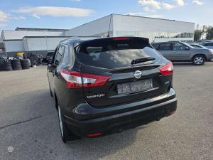 Melns Nissan Qashqai 2014 Marijampole, ar dzinēja tilpumu 1.46 L un nobraukumu 182 tūkst. km par 6700 €, foto 11 vietnē AUTOMOTO.COM.LV