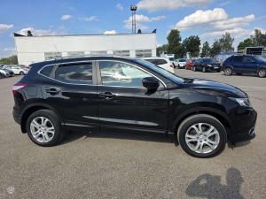 Melns Nissan Qashqai 2014 Marijampole, ar dzinēja tilpumu 1.46 L un nobraukumu 182 tūkst. km par 6700 €, foto 18 vietnē AUTOMOTO.COM.LV