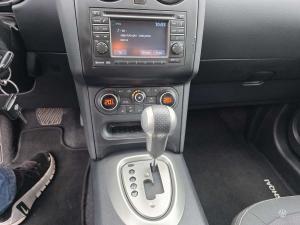 Black Nissan Qashqai 2014 in Vilnius, with an engine capacity of 2.00 L and mileage of 170 thousand km for 7500 €, photo 16 on AUTOMOTO.COM.LV