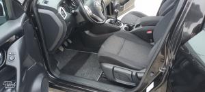 Black Nissan Qashqai 2015 in Siauliai, with an engine capacity of 1.50 L and mileage of 240 thousand km for 8950 €, photo 6 on AUTOMOTO.COM.LV