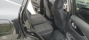 Black Nissan Qashqai 2015 in Siauliai, with an engine capacity of 1.50 L and mileage of 240 thousand km for 8950 €, photo 12 on AUTOMOTO.COM.LV