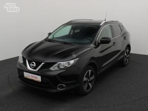 Black Nissan Qashqai 2015 in Vilnius, with an engine capacity of 1.20 L and mileage of 186 thousand km for 9099 €, photo  on AUTOMOTO.COM.LV