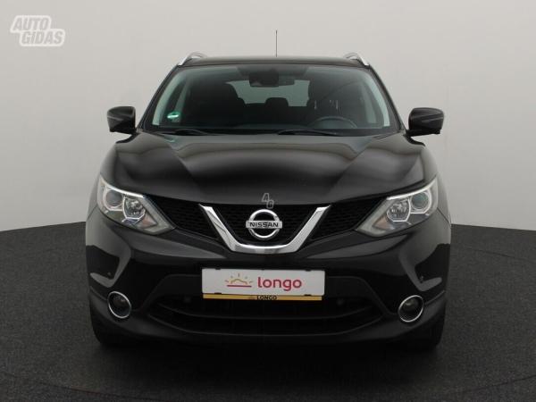 Black Nissan Qashqai 2015 in Vilnius, with an engine capacity of 1.20 L and mileage of 186 thousand km for 9099 €, photo 3 on AUTOMOTO.COM.LV