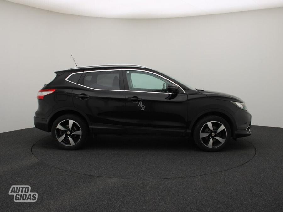 Melns Nissan Qashqai 2015 Viļņa, ar dzinēja tilpumu 1.20 L un nobraukumu 186 tūkst. km par 9099 €, foto 9 vietnē AUTOMOTO.COM.LV