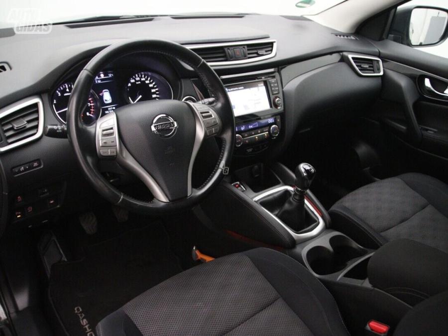 Melns Nissan Qashqai 2015 Viļņa, ar dzinēja tilpumu 1.20 L un nobraukumu 186 tūkst. km par 9099 €, foto 16 vietnē AUTOMOTO.COM.LV