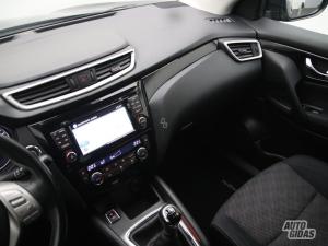 Melns Nissan Qashqai 2015 Viļņa, ar dzinēja tilpumu 1.20 L un nobraukumu 186 tūkst. km par 9099 €, foto 21 vietnē AUTOMOTO.COM.LV